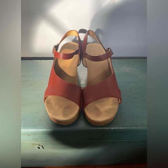 Dansko | Shoes | Dansko Sandals Size 1 | Poshmark